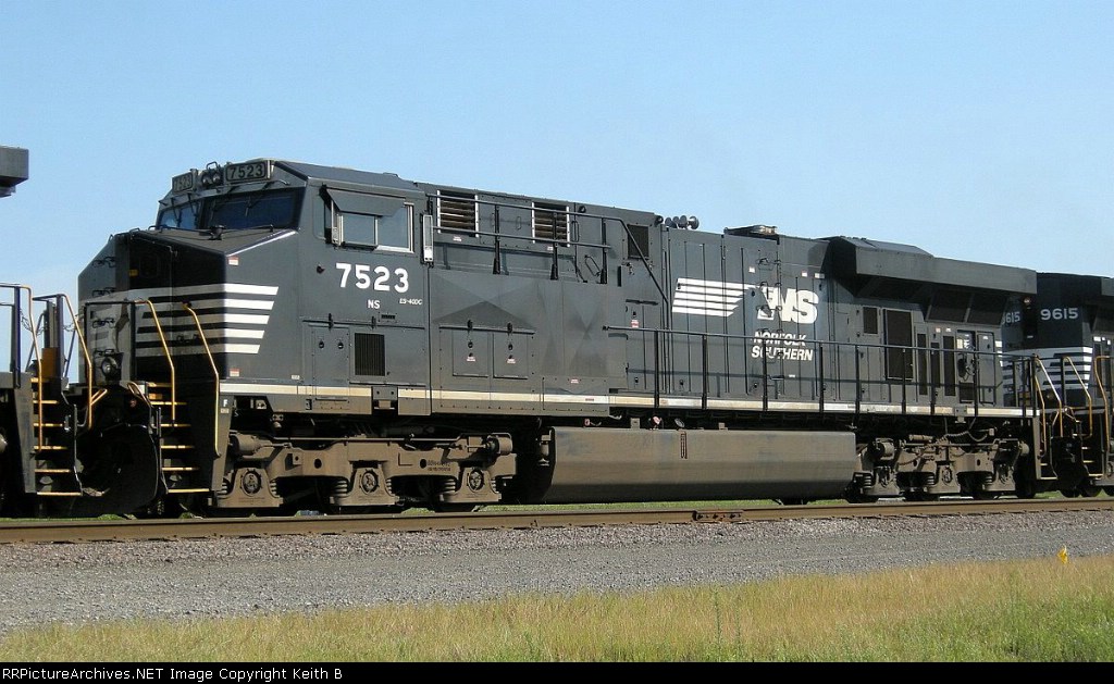 NS 7523